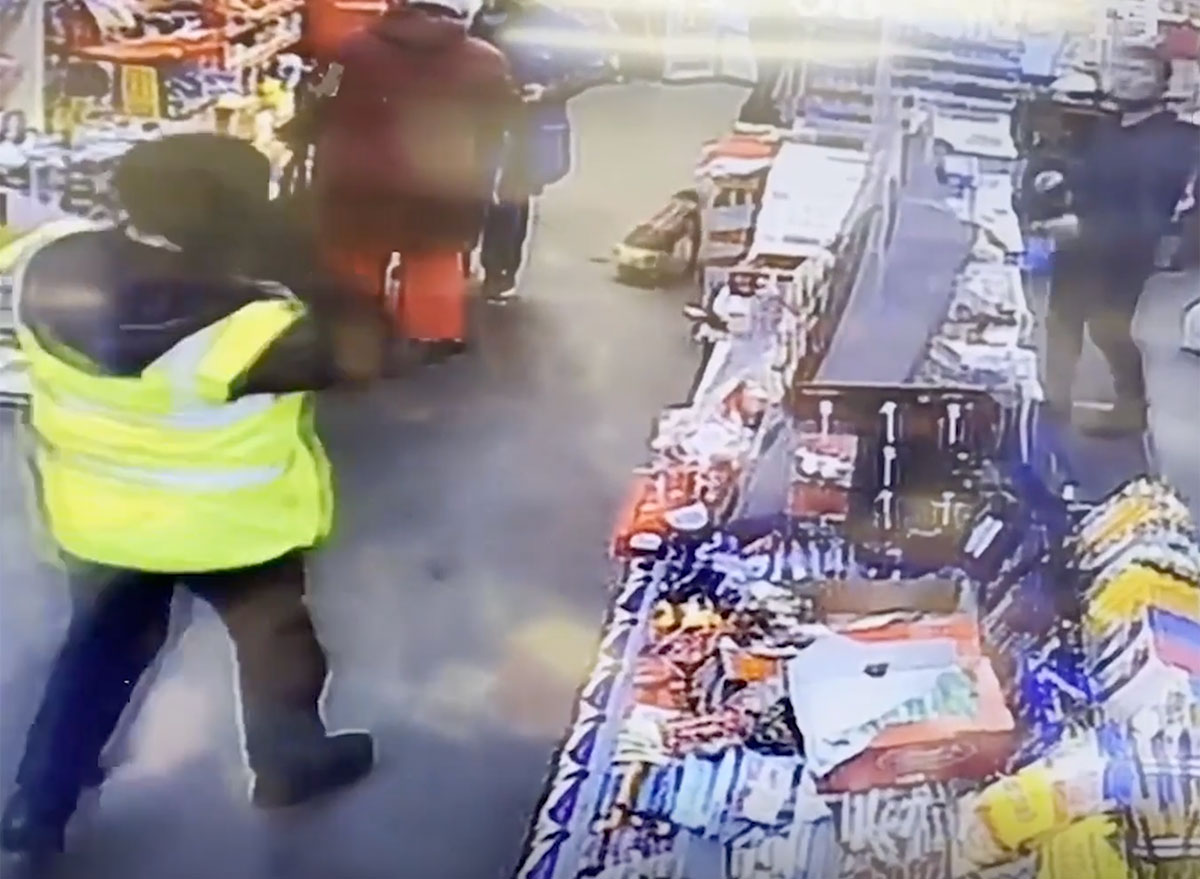 Hero Grandmother Tackling Hammer Wielding Thief In Store Raid