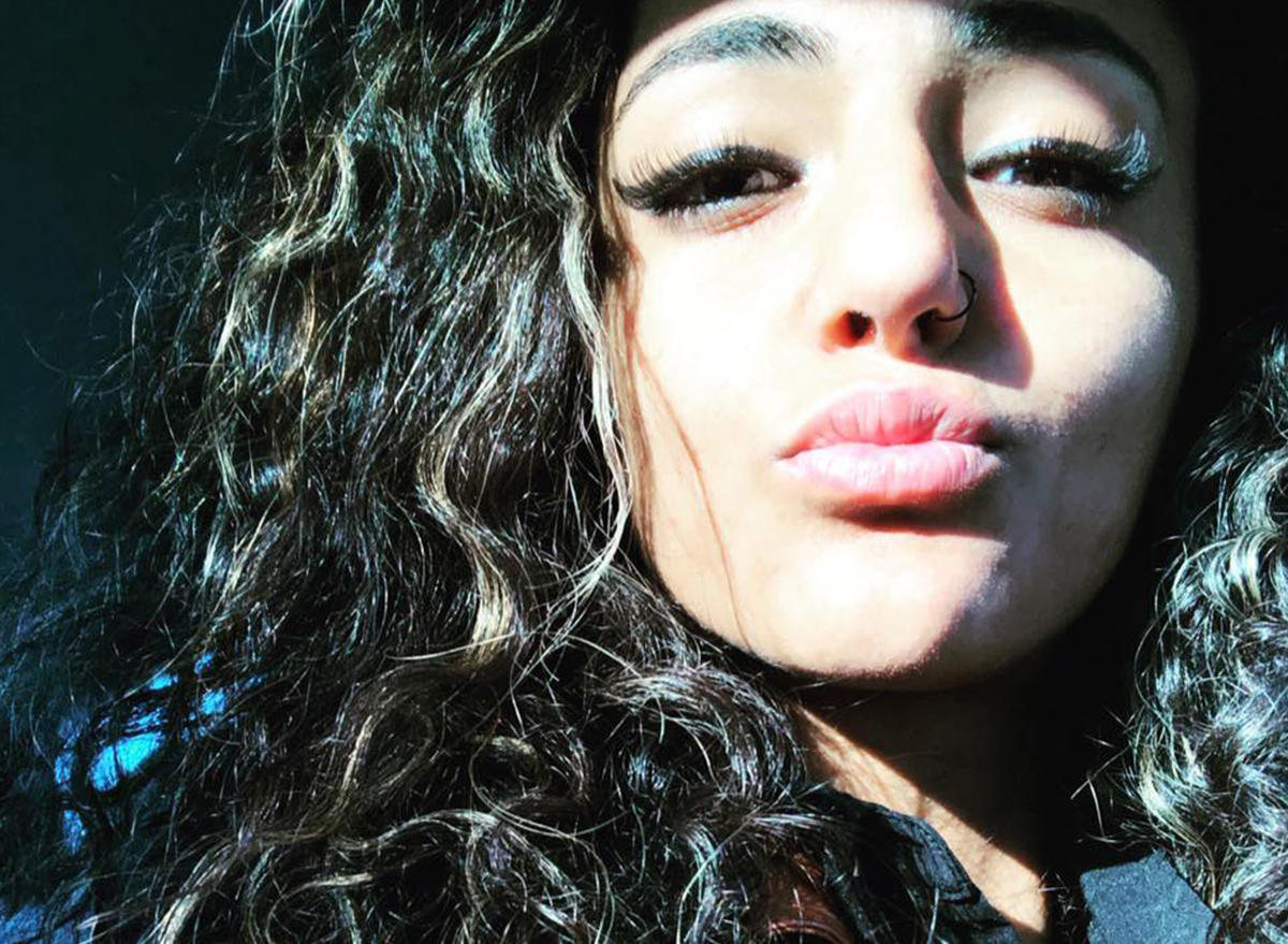 Woman Arrested at Vegas Airport Claims She’s “So Good Looking”