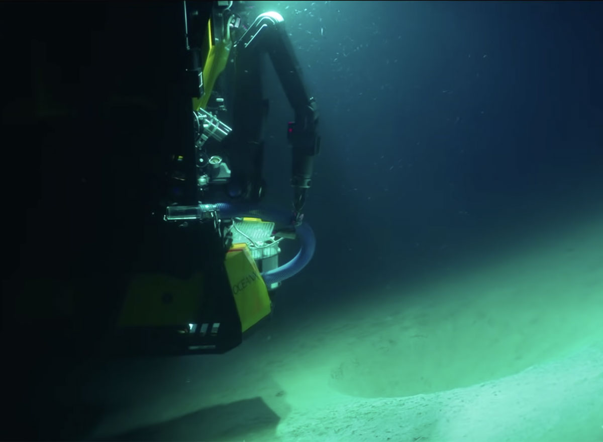 Scientists Discovered Real-Life “Death Pool” on Bottom of the Sea.
