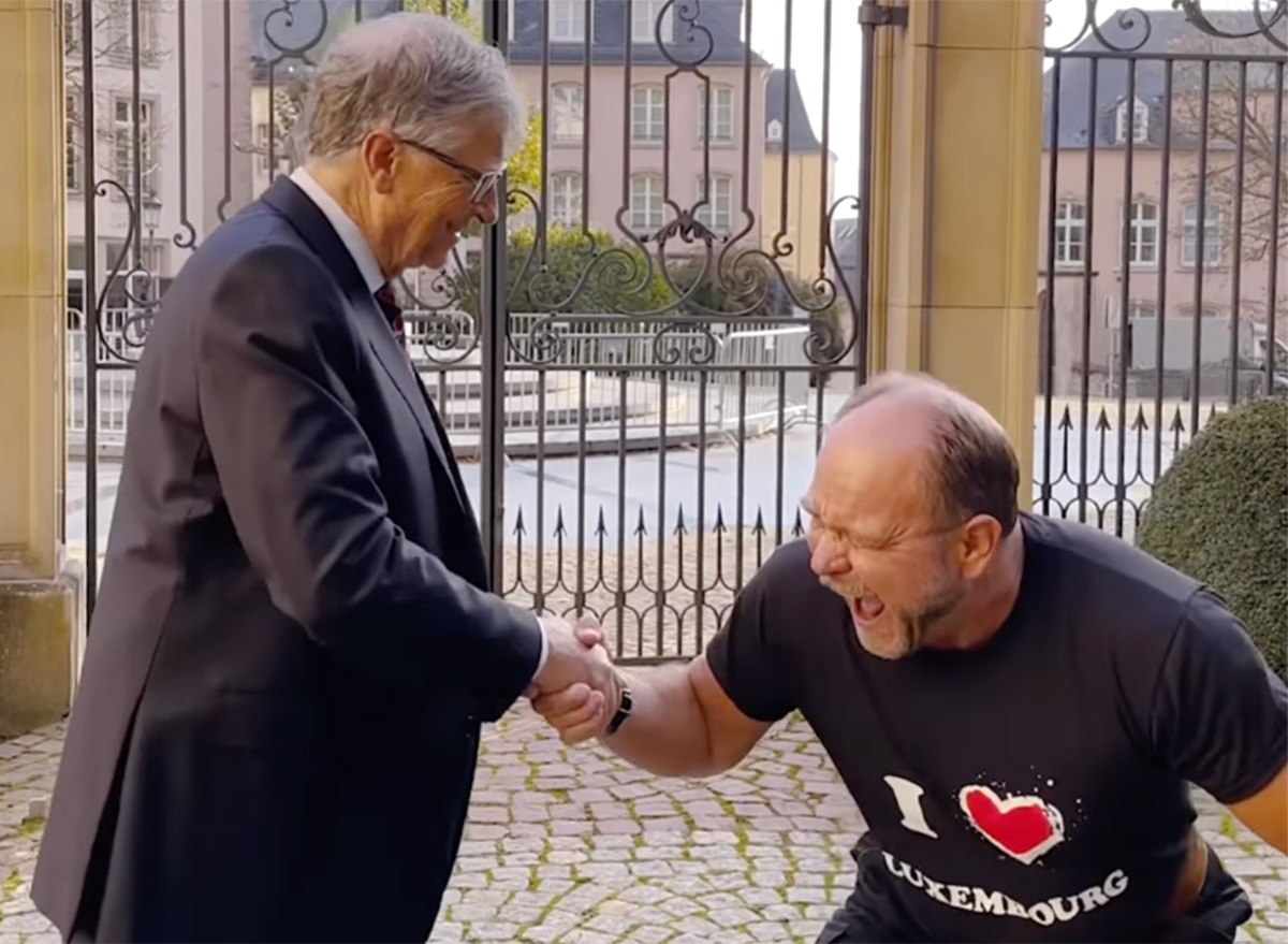 Video Shows Strongman Lifting Bill Gates With His Teeth