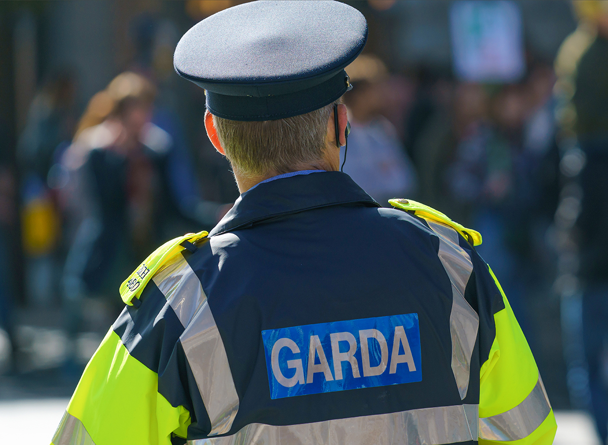 Rooster Kills Man Clawing His Leg, Has History of Attacking People