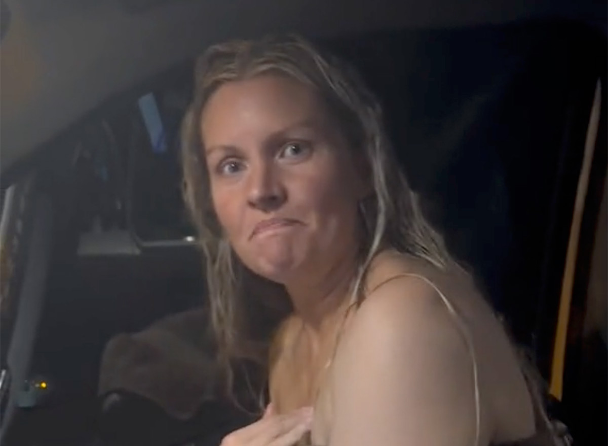 Mom Forgot to Pack Clothes Her Own on Family Vacation