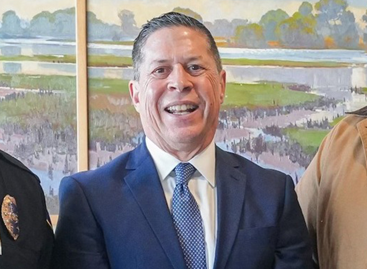 Man Paid Hitmen to Murder Podiatrist Over Wife’s Death