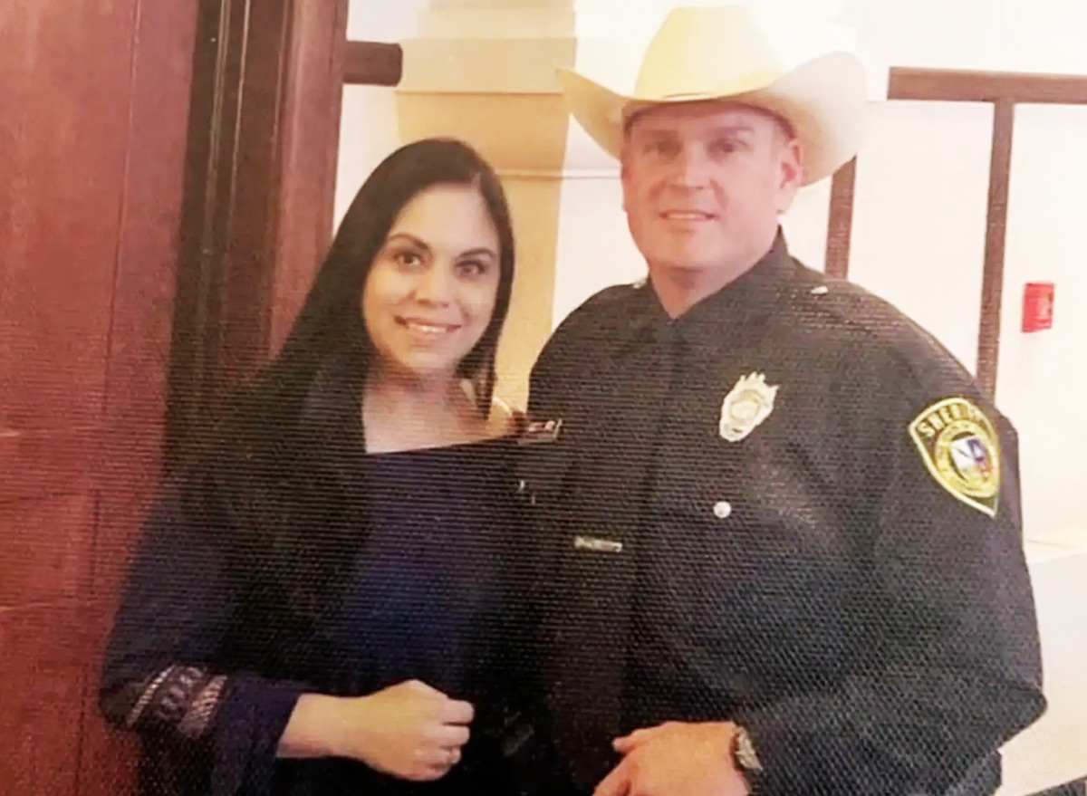 Married 911 Dispatcher Caught Texting Lurid Messages to 7 Cops