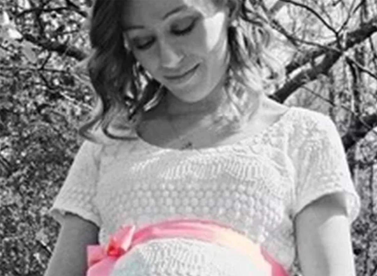 Former Police Officer Charged in Death of Pregnant Girlfriend