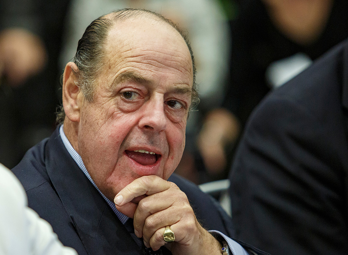 King Charles’ Friend: Prince Harry’s Attacks Are “Hurtful”