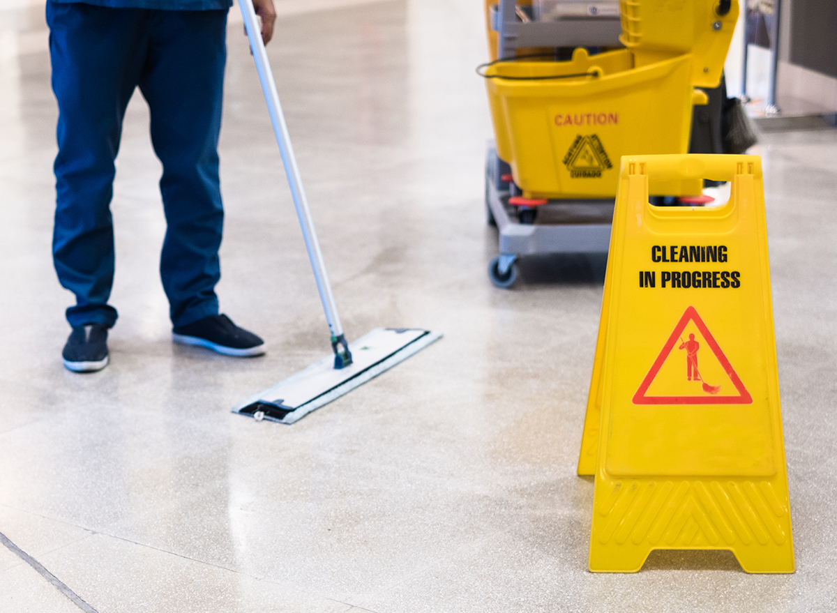 Doctor Axed for Asking Janitor to Help with Toe Amputation