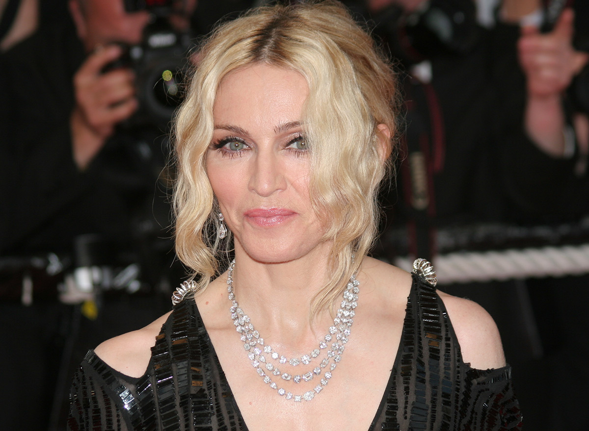 11 Symptoms of a “Serious Bacterial Infection” Like Madonna Has