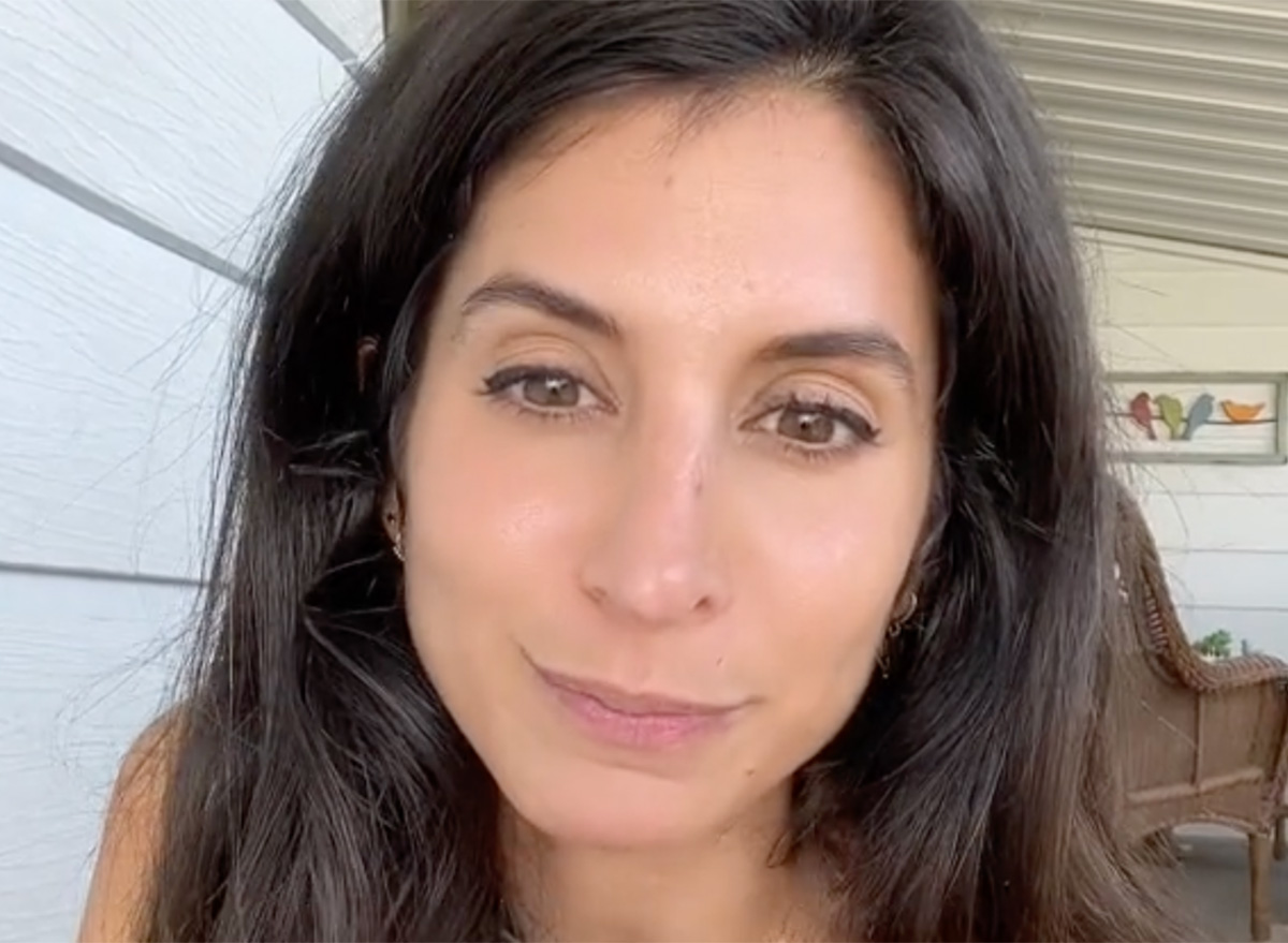 How to Spot Negging: 7 Signs Your Partner Is Using This Tactic