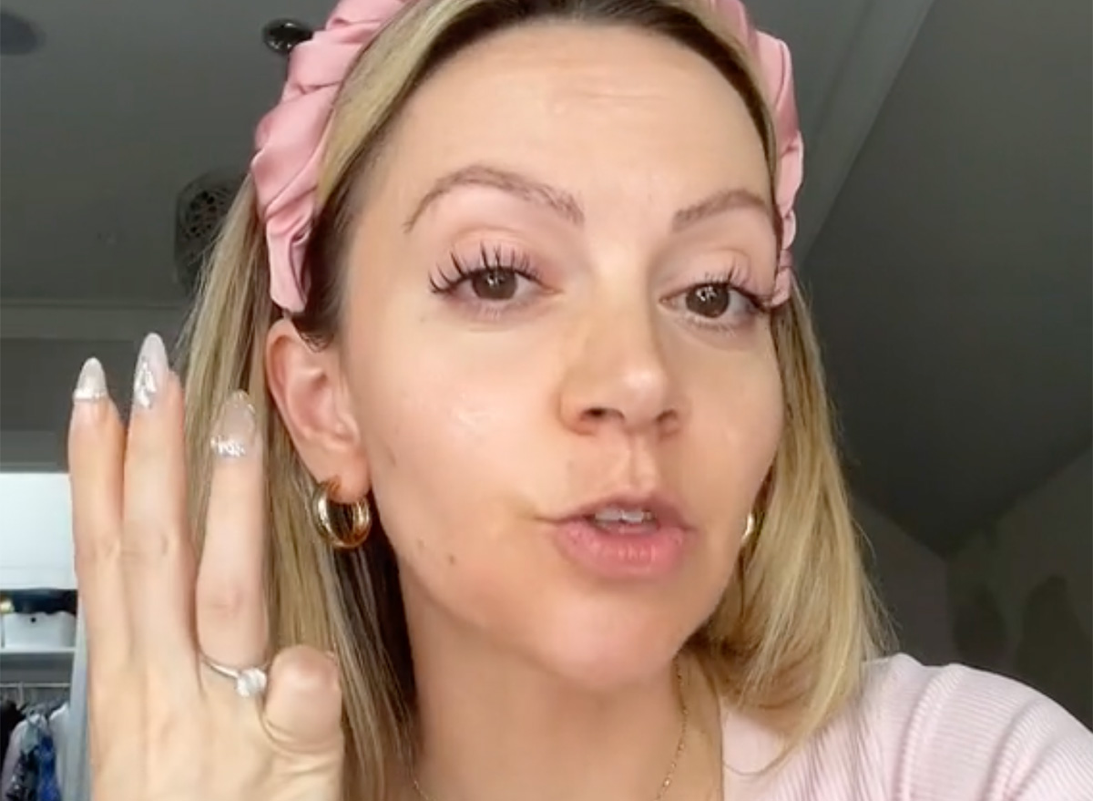 How to Deal with a “Mean Girl” Without Losing Your Cool
