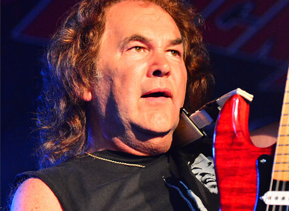 Heavy Metal Rocker Diagnosed With Parkinson’s Disease — Newsful