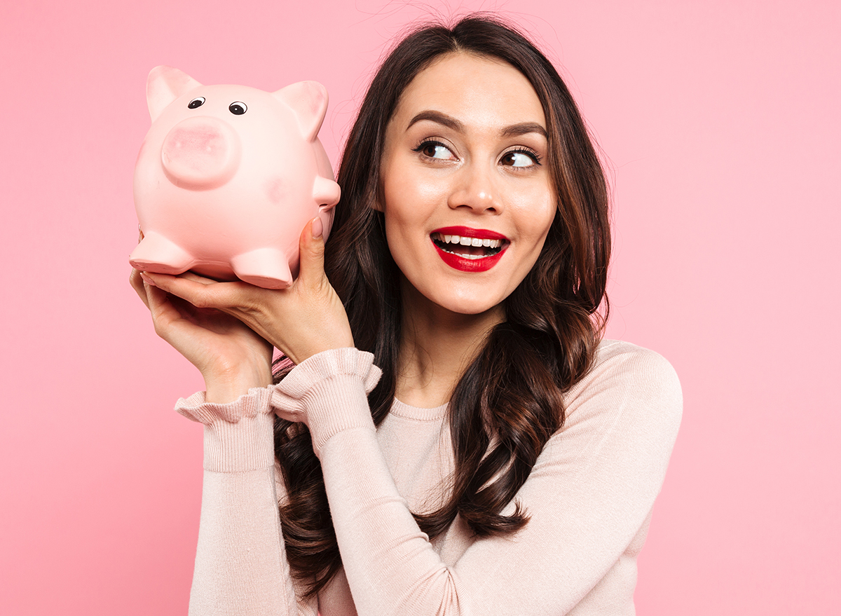 7 Easy Ways to Save Money That You Never Thought Of