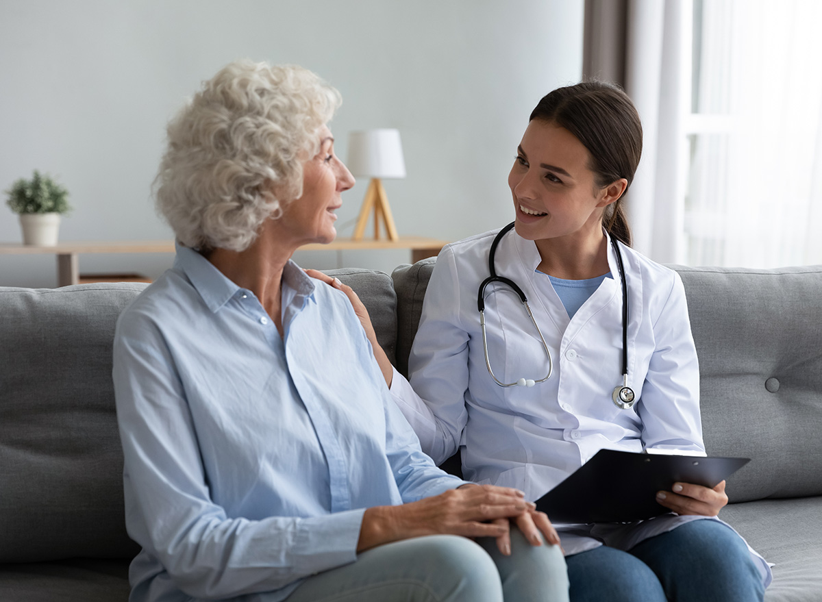 Things You Should Never Do at the Doctor’s Office, Say Doctors